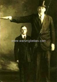 Manusia-Manusia Paling Tinggi di Dunia